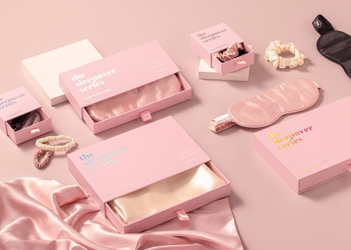 Custom Boxes for Apparel: Quality Packaging That Matches Your Brand DNA - Js Packaging Factory